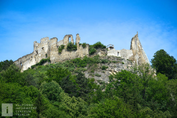Hrady a zámky Archives » Visit Trenčín